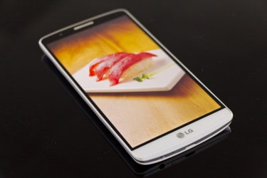 Vantagens e desvantagens dos smartphones com display 2K - Price Pony